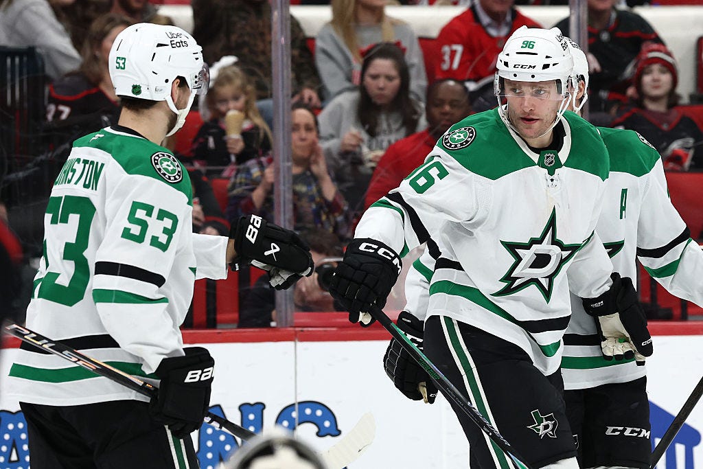 Spits & suds: Sean Shapiro on Stars snapping losing skid, World Juniors
