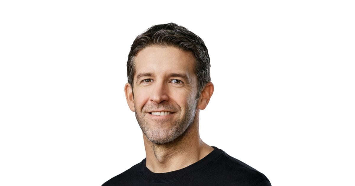 Report names Apple hardware chief John Ternus as top CEO successor