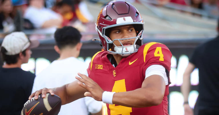 USC freshman QB Husan Longstreet plans to enter NCAA transfer portal