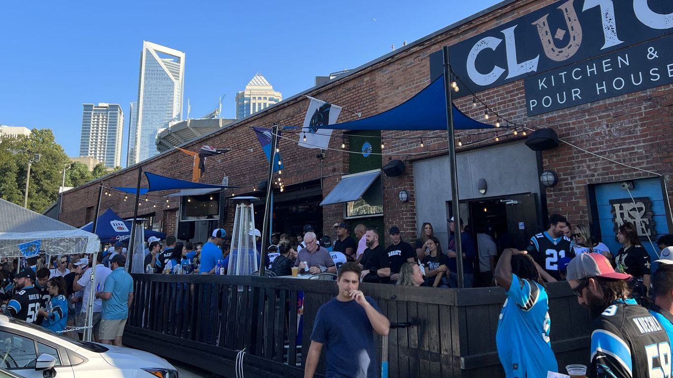 Where to tailgate, pregame and park for the Panthers playoff game