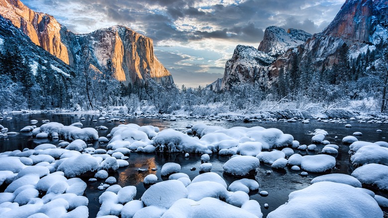 5 best US national parks for winter camping, according to visitors