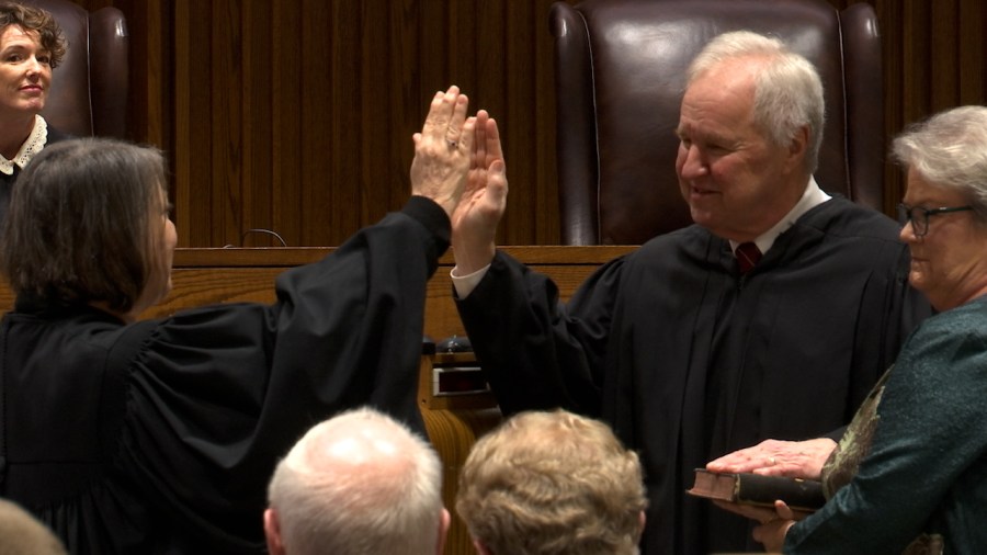 New chief justice of the Kansas Supreme Court sworn in