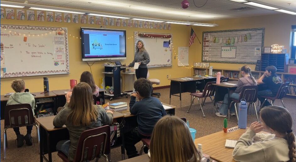 Powers Lake school welcomes state superintendent ahead of funding vote