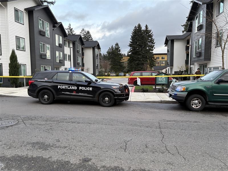 Federal agents shoot 2 people in Portland