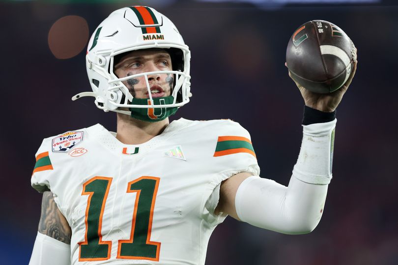 Carson Beck begged to stop putting Miami teammates in harm's way during ...