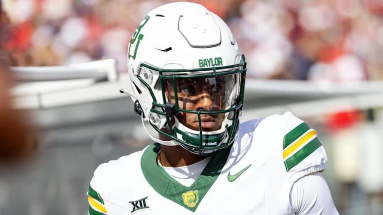 Baylor loses veteran linebacker Phoenix Jackson to Arkansas as Bears ...