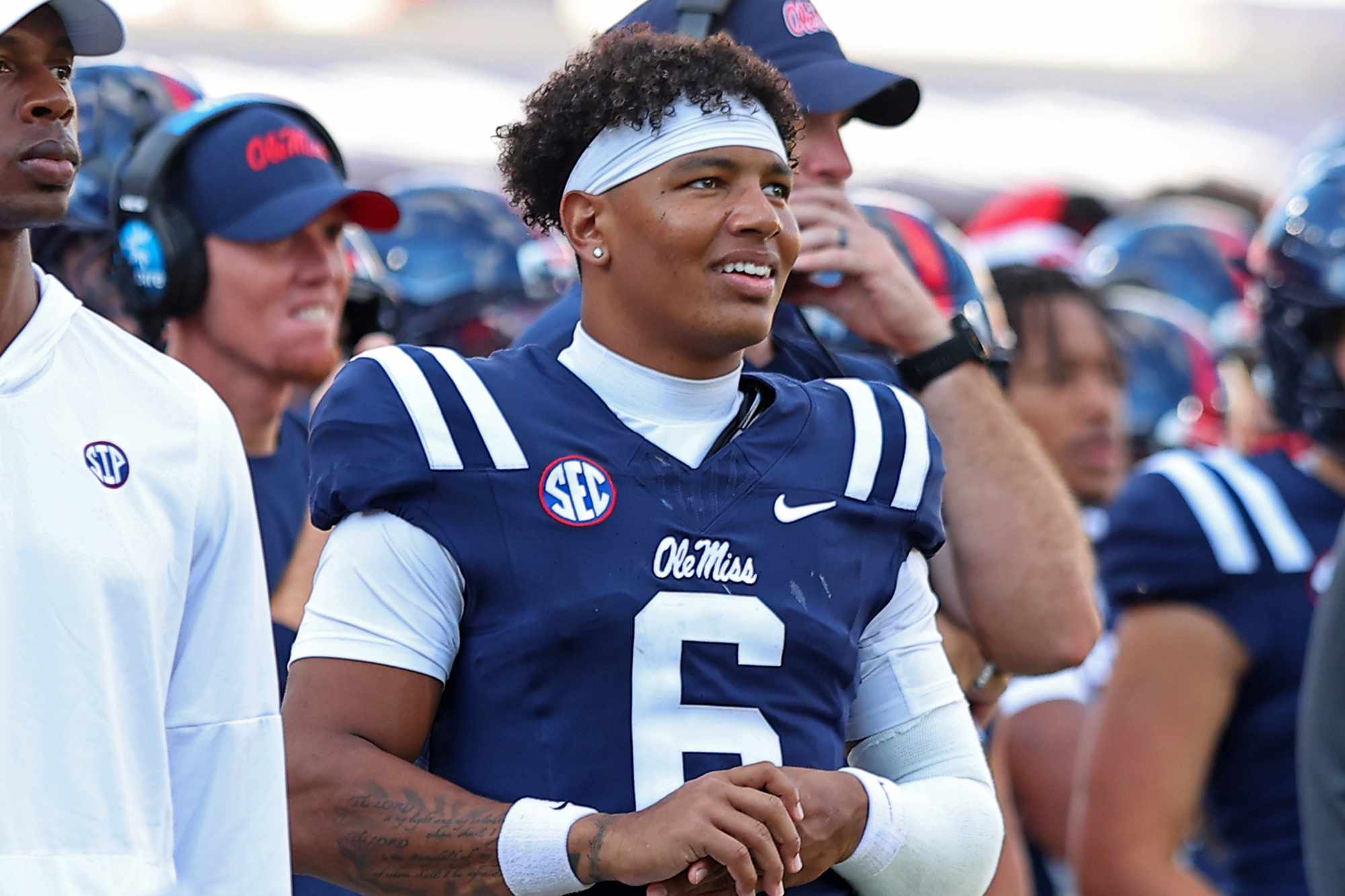 All about Ole Miss quarterback Trinidad Chambliss’ parents, Trent and ...