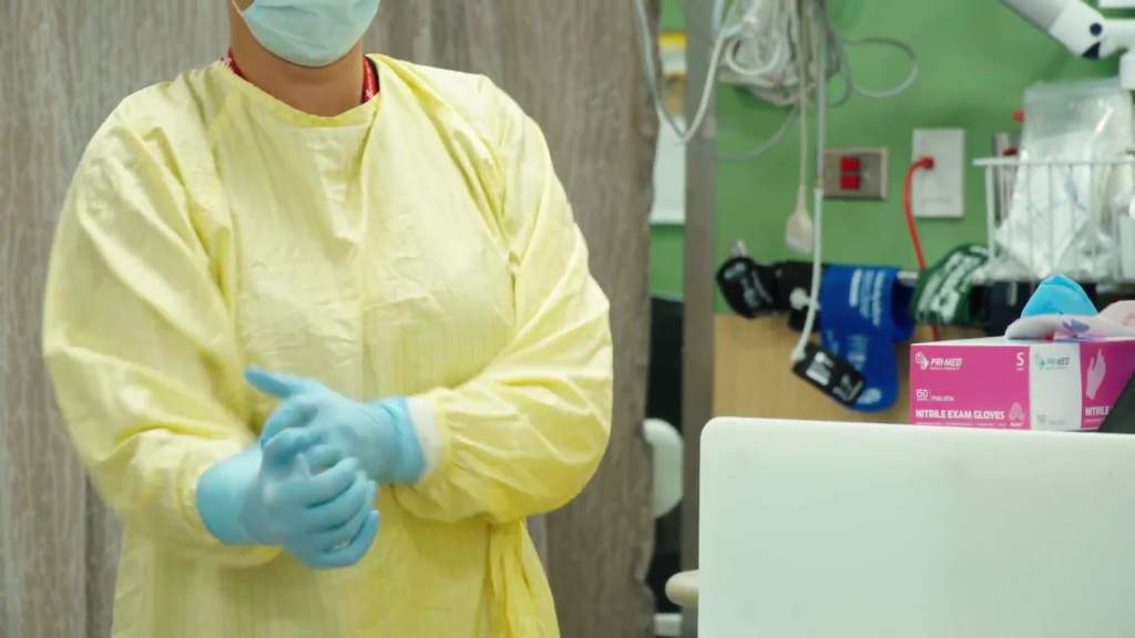 Alberta doctors plead for state of emergency as hospitals overwhelmed