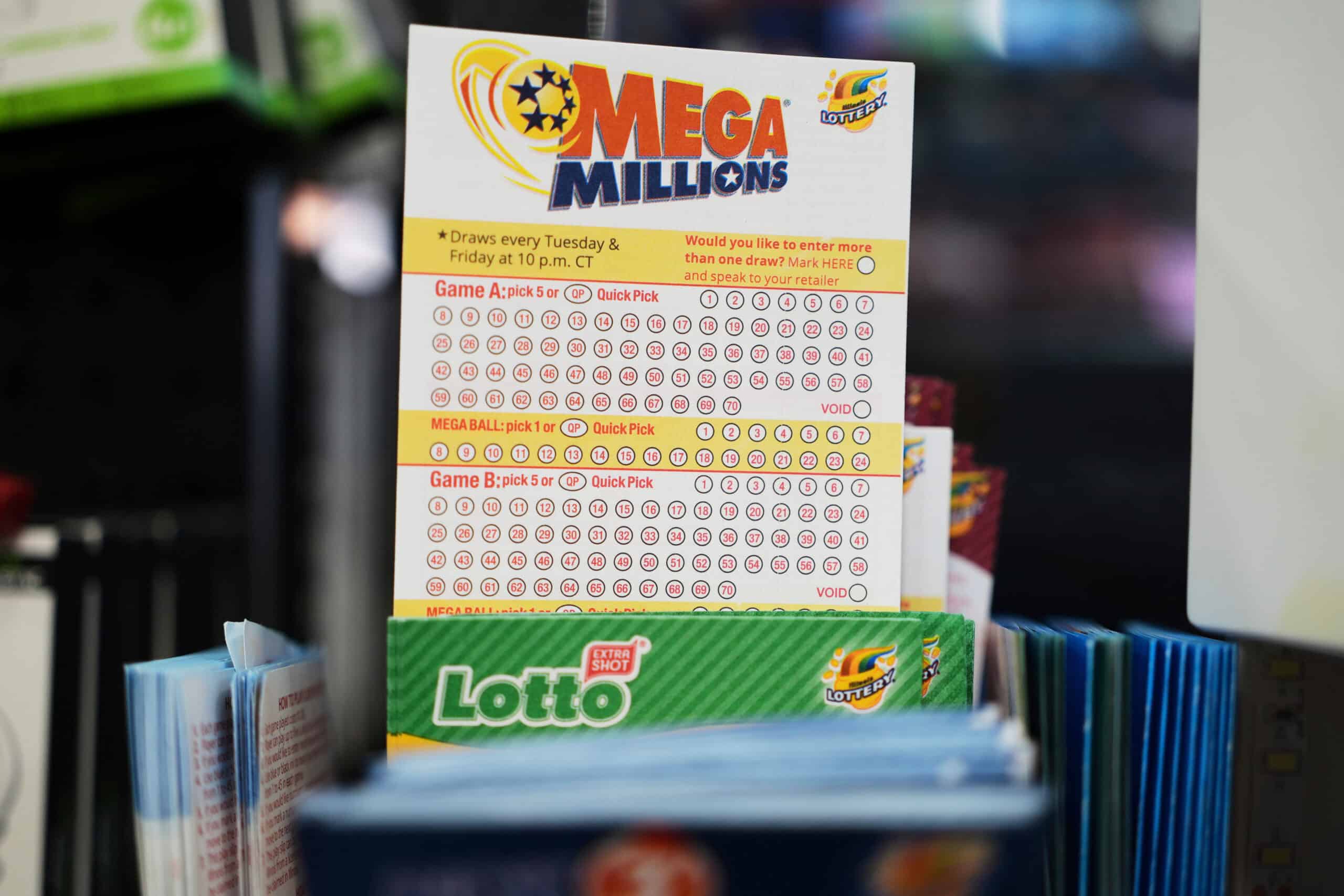 Mega Millions jackpot rises to $199 million