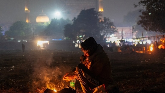 Delhi to get chillier? City, Noida, Gurugram wake up to rain amid ...