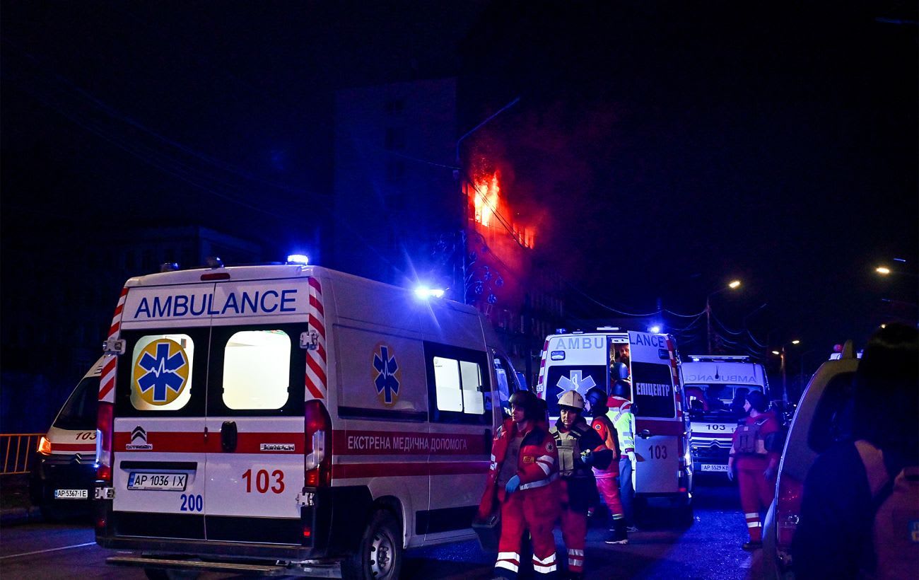 Kyiv under heavy attack: First casualties and injuries reported