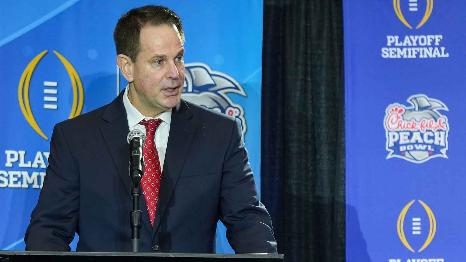 Indiana’s Curt Cignetti compares his Hall of Fame dad to John Wayne ...