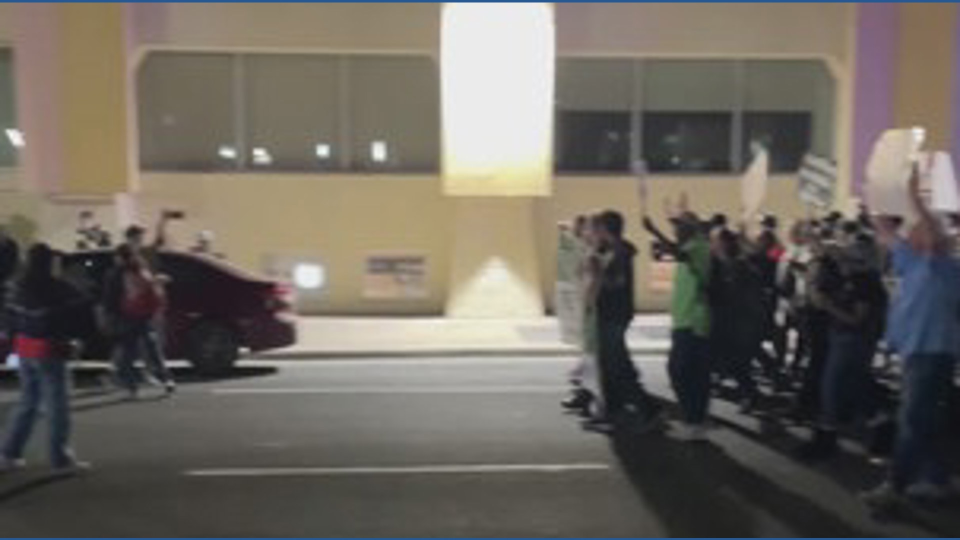 Anti-ICE protesters march in downtown Dallas
