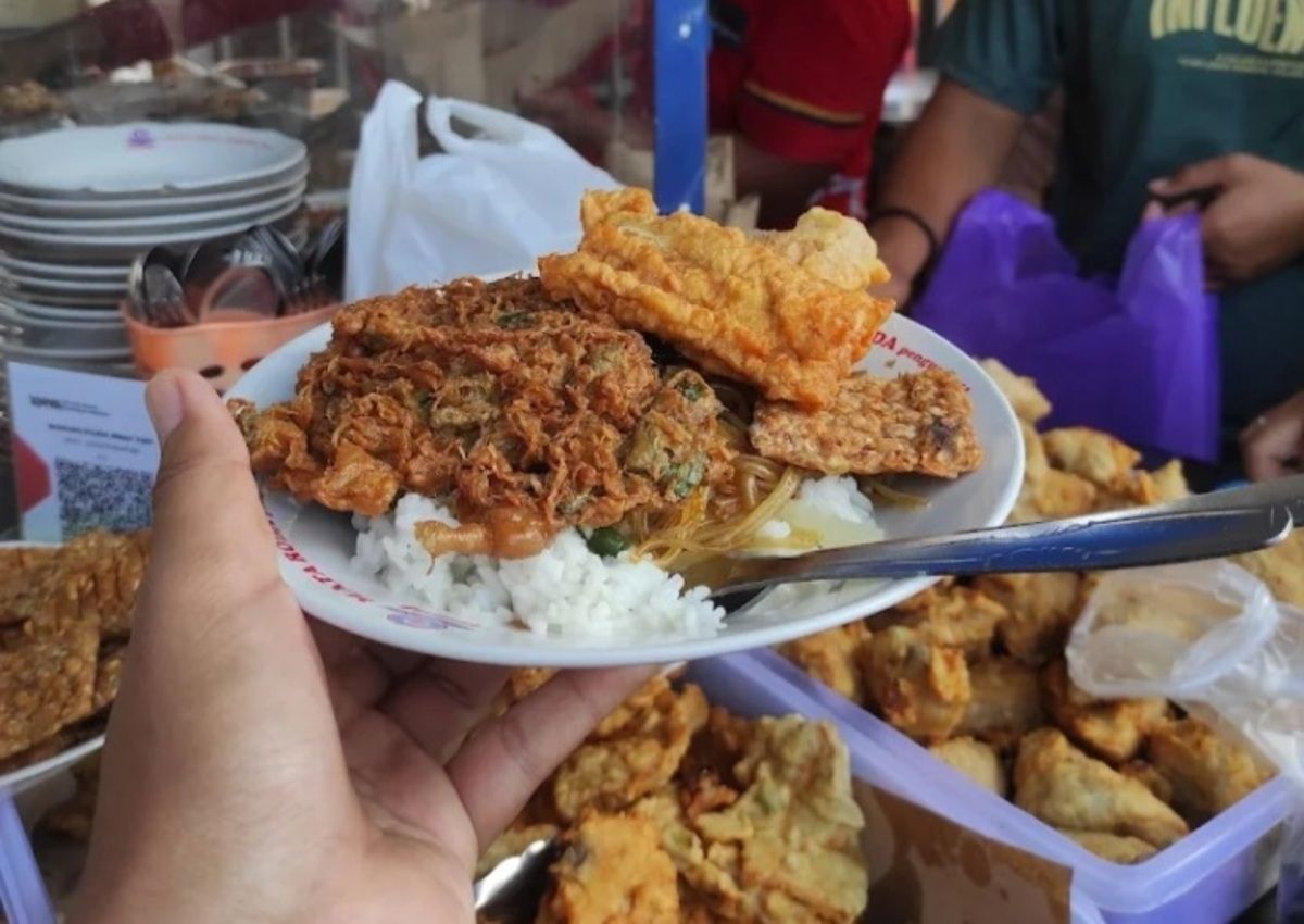 Turun di Stasiun Tugu Jogja? 3 warung ini terkenal enak, bisa dijadikan ...