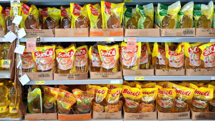 Promo Alfamart Alfamidi minyak goreng 9-14 Januari: termurah Rp29.000 ...
