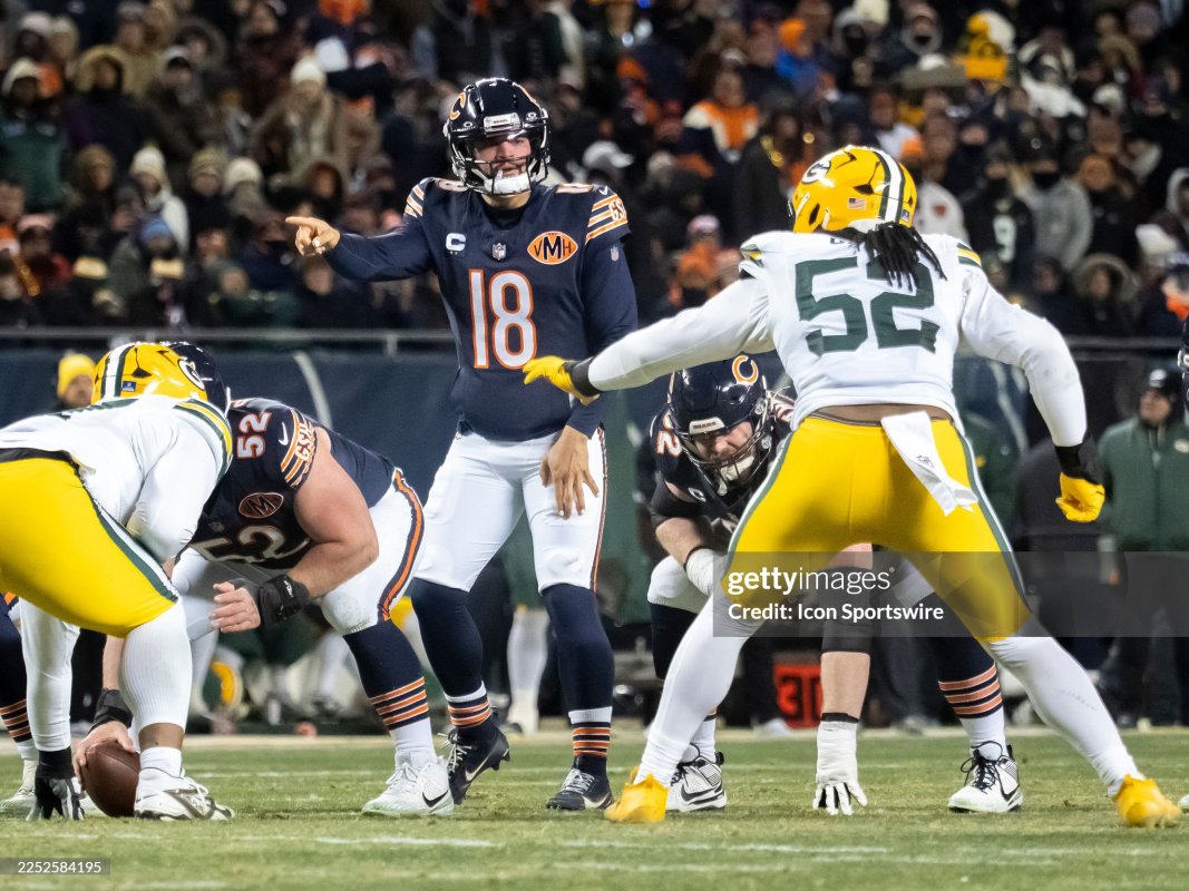 This weekend's marquee NFL playoff game isn't on broadcast. Here's ...