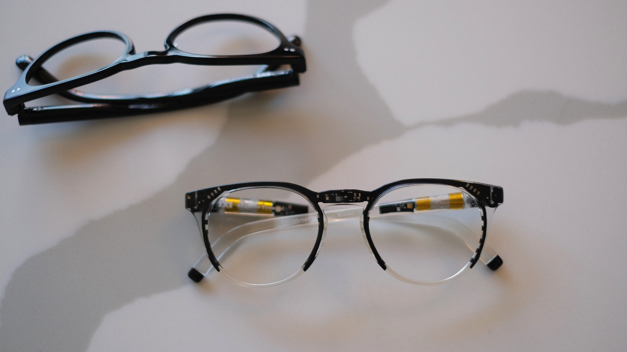 IXI’s autofocusing lenses are almost ready to replace multifocal glasses