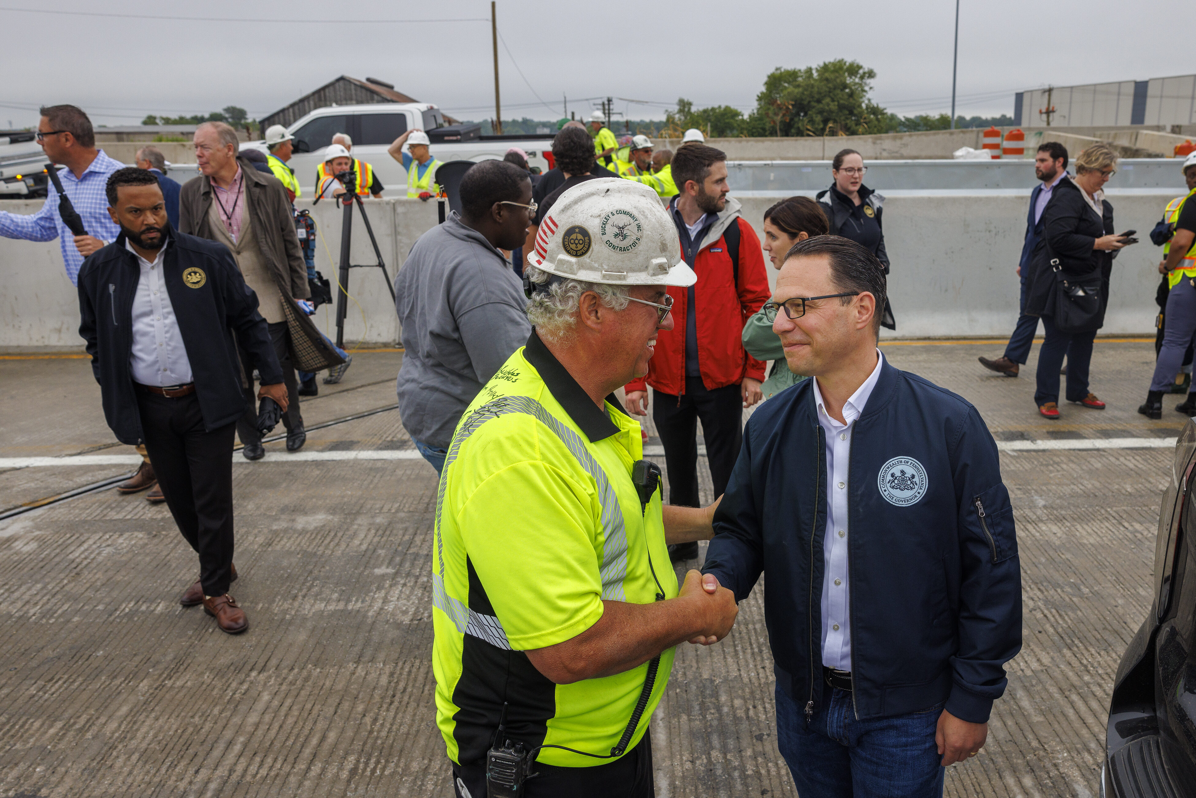 Gov. Shapiro asks Pennsylvania voters to choose 'getting stuff done ...