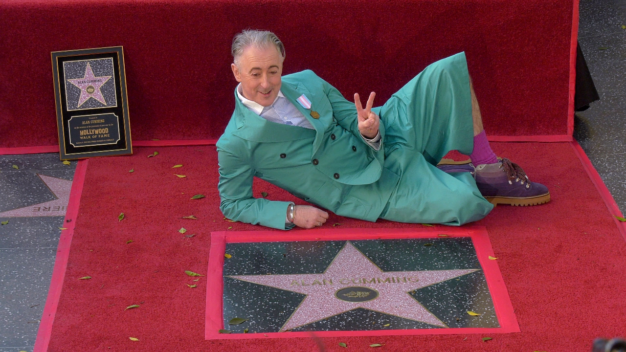 Alan Cumming honored with star on the Hollywood Walk of Fame
