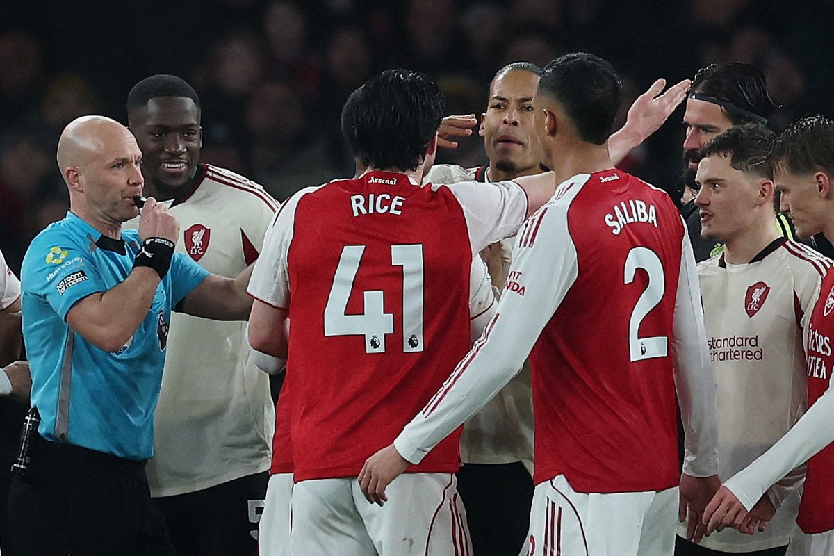 Van Dijk and Rice clash after Arsenal don’t kick ball out for injury
