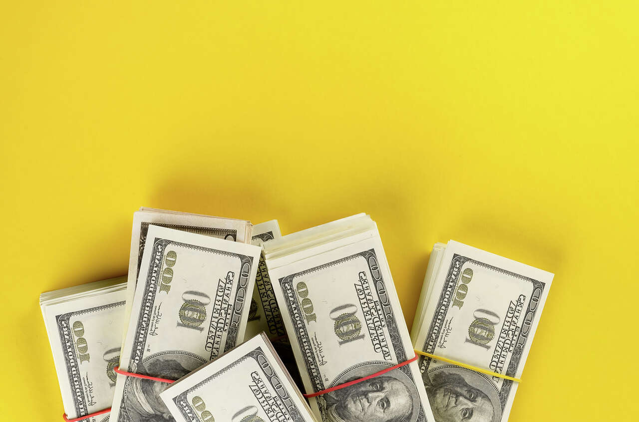 Baytown resident wins $3 million on 30X Supreme scratch-off