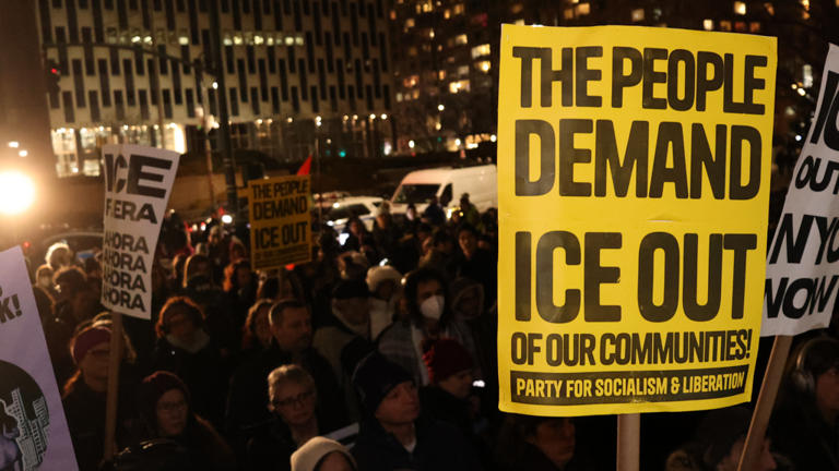 ICE killed Renee Nicole Good in Minneapolis. So New Yorkers took to the ...