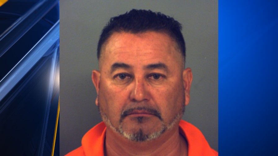 Drunk man driving with missing tire arrested in Canutillo