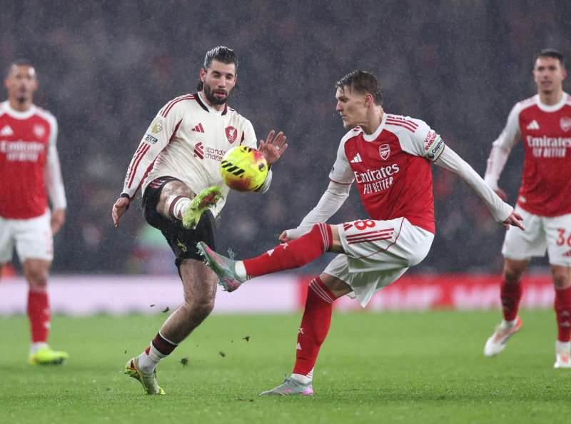 Arsenal et Liverpool dos à dos au bout de l'ennui