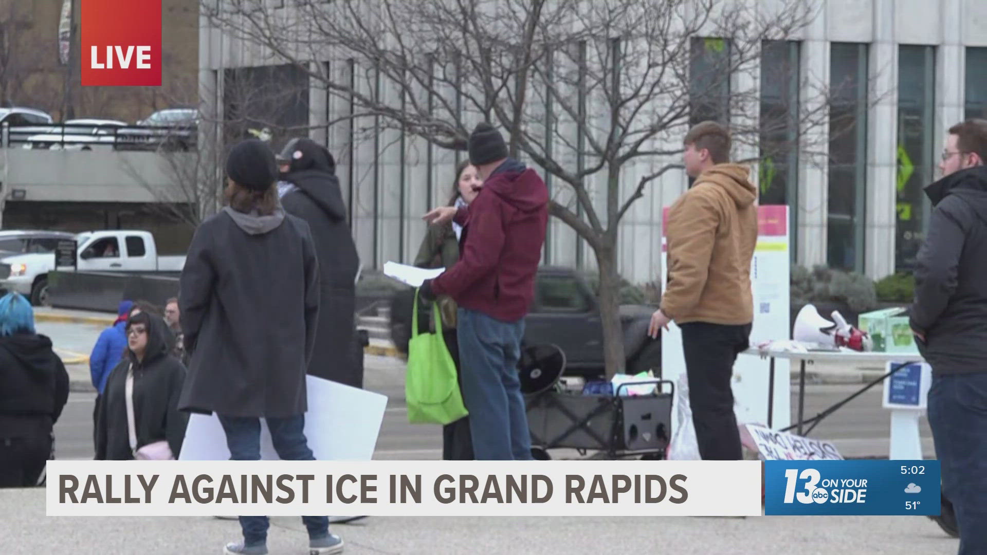 Group gathers in Grand Rapids to protest ICE