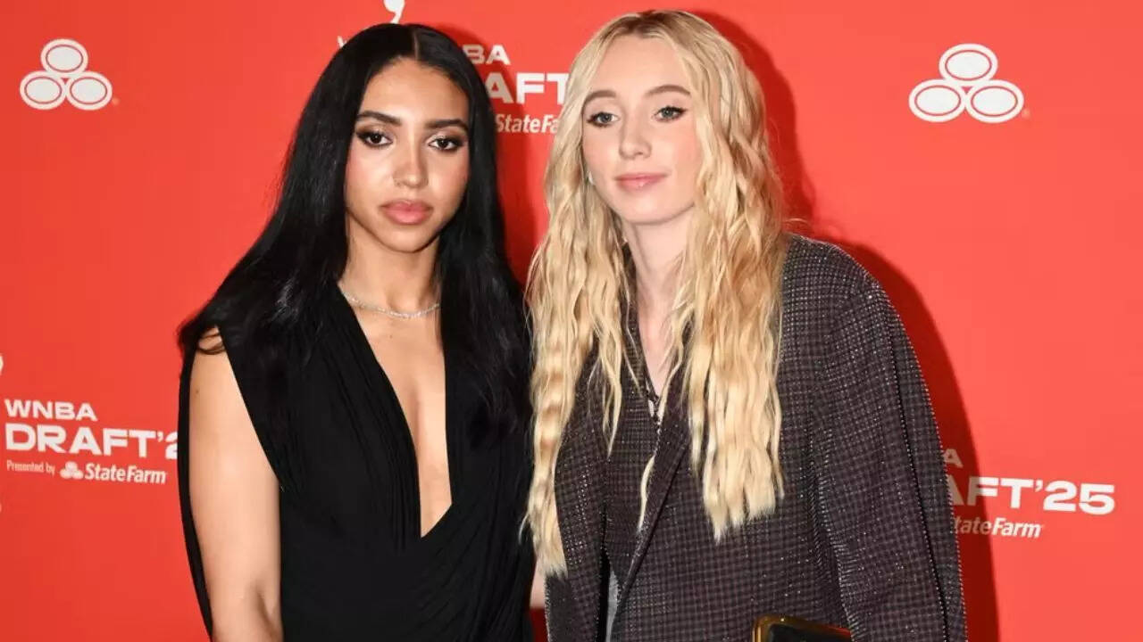 Paige Bueckers and Azzi Fudd's dating timeline: Exploring relationship ...