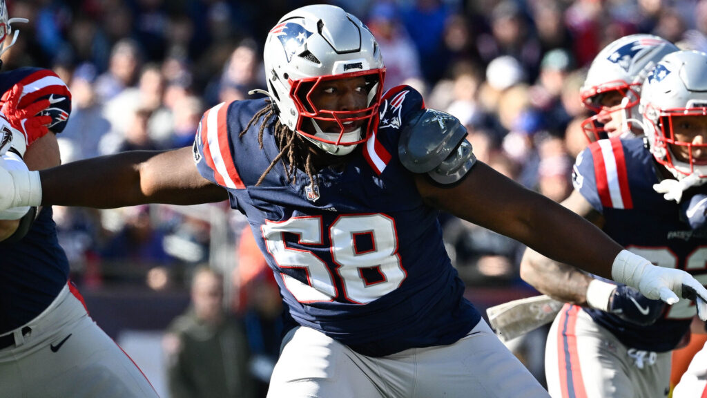 Patriots-Chargers inactives: Several starters return for New England