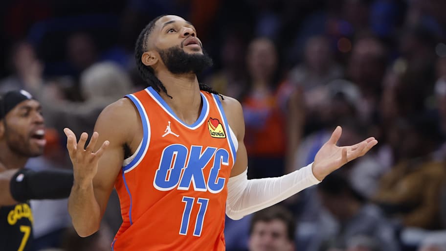 Biggest Thunder X-factor playing himself right off the court