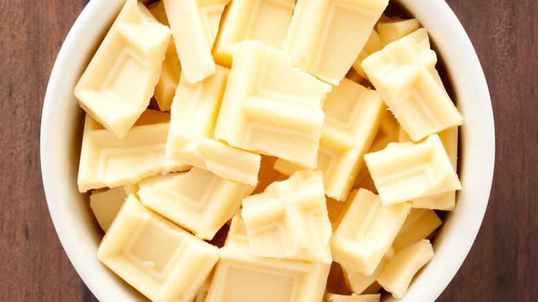 How to caramelize white chocolate for the ultimate dessert flavor boost