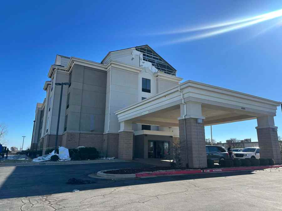 Early morning severe weather causes damage in Shawnee