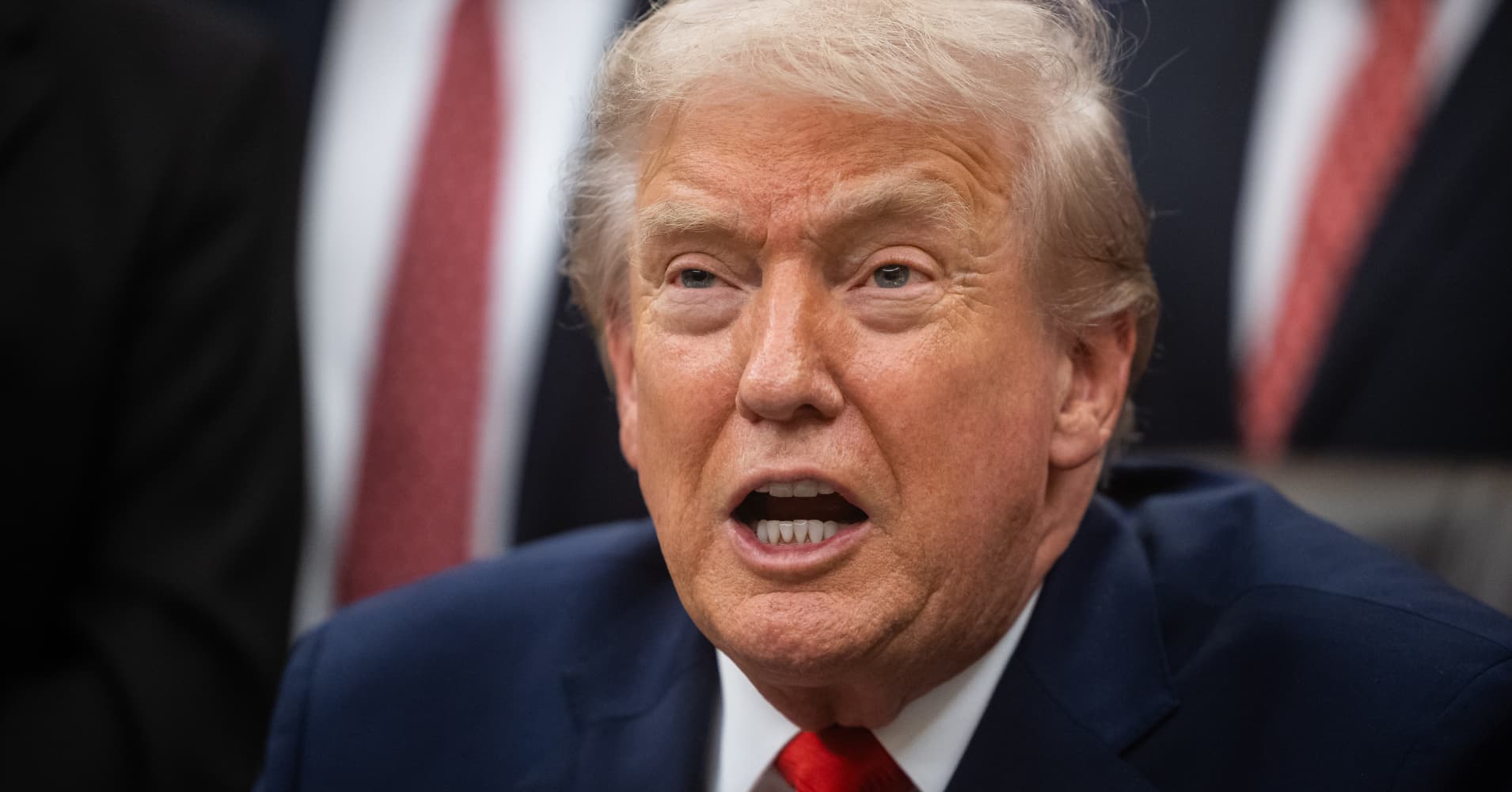 Trump says he's instructing his 'representatives' to buy $200 billion ...