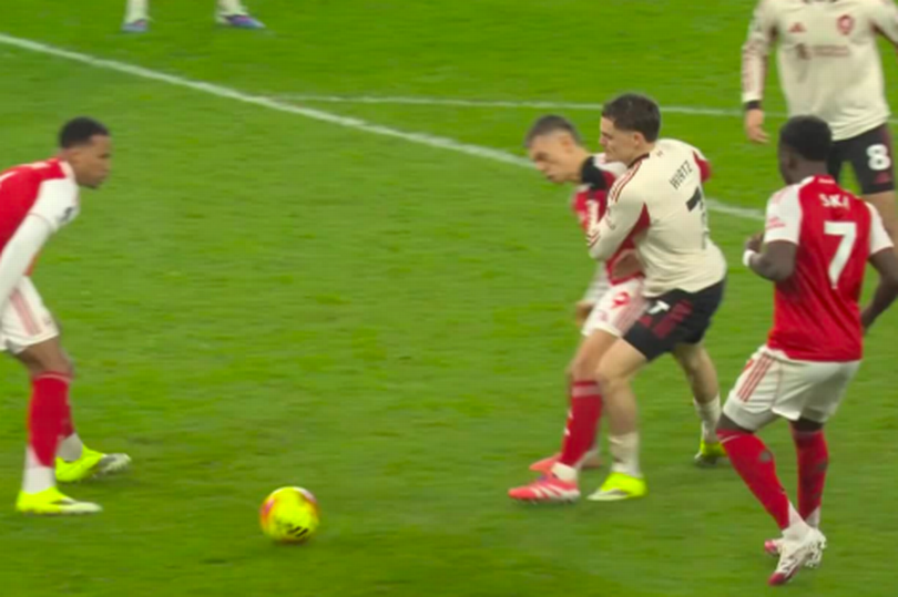 Arsenal handed Liverpool penalty verdict after Leandro Trossard decision