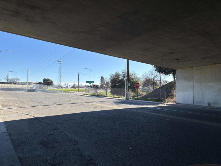 Fresno's anti-camping law lost first jury trial before city made it ...