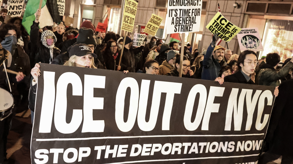 ICE killed Renee Nicole Good in Minneapolis. So New Yorkers took to the ...