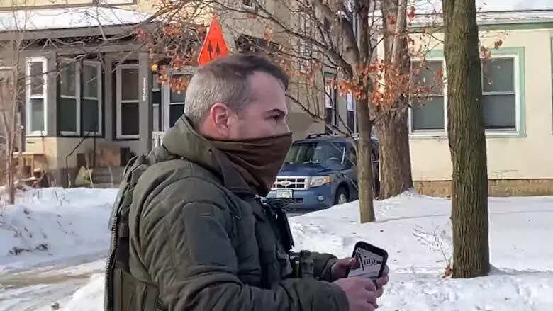 Minneapolis ICE shooting: Agent Jonathan Ross identified as ...