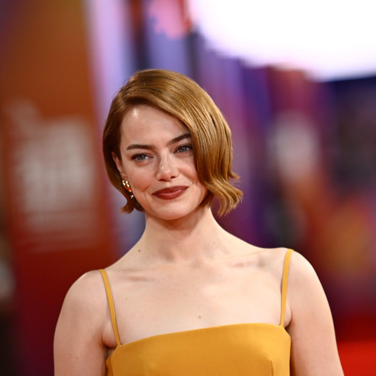 Emma Stone is officially in her bob era