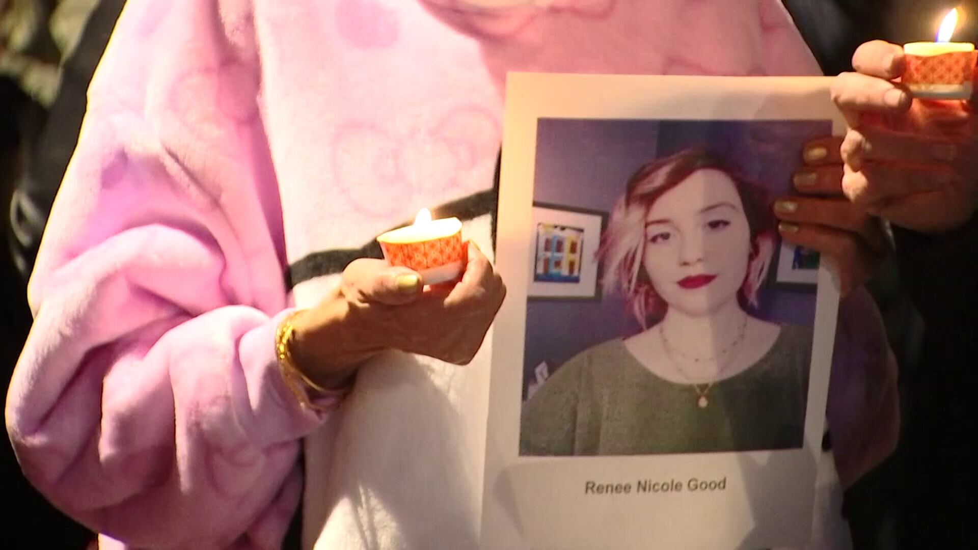 Vigil held outside Phoenix ICE headquarters for Minnesota mother killed ...