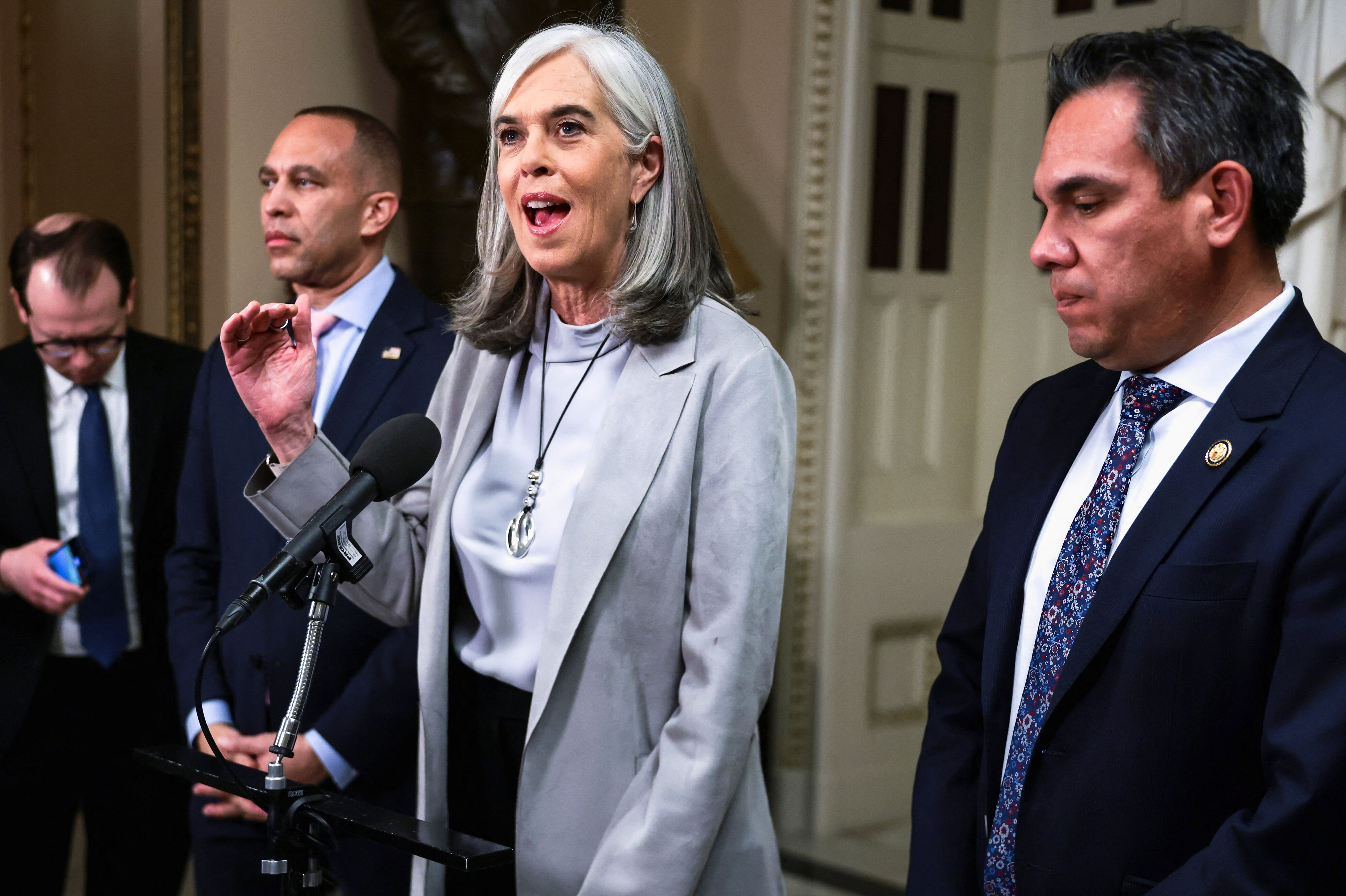 Repræsentanternes Hus stemmer ja til at forlænge Obamacares tilskud