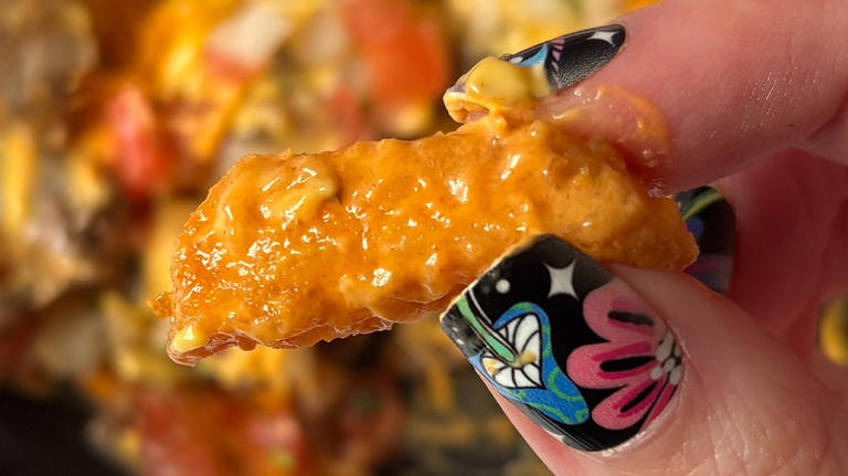 I tried and ranked everything in Taco Bell's new volcano sauce lineup