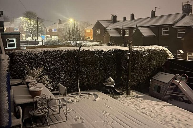 Snow forecast for Manchester as weather charts show blizzards due later ...