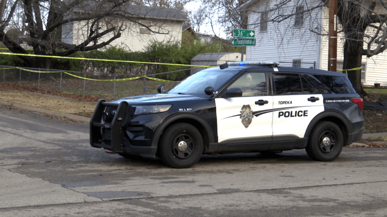 Kingston Scott homicide suspect arrives in Topeka after extradition ...