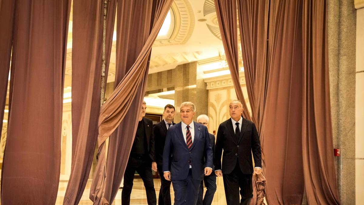 Laporta confirma la llegada de Cancelo y desvela las claves de su fichaje