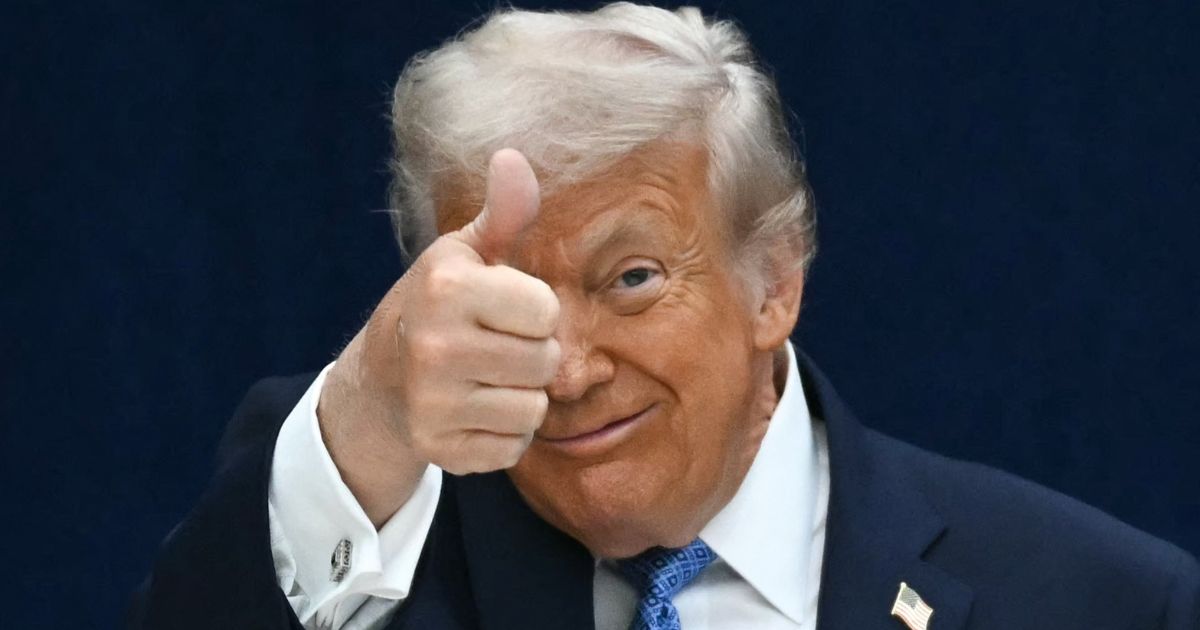 Trump boom continues as GDP shoots up, trade deficit plummets to lowest ...
