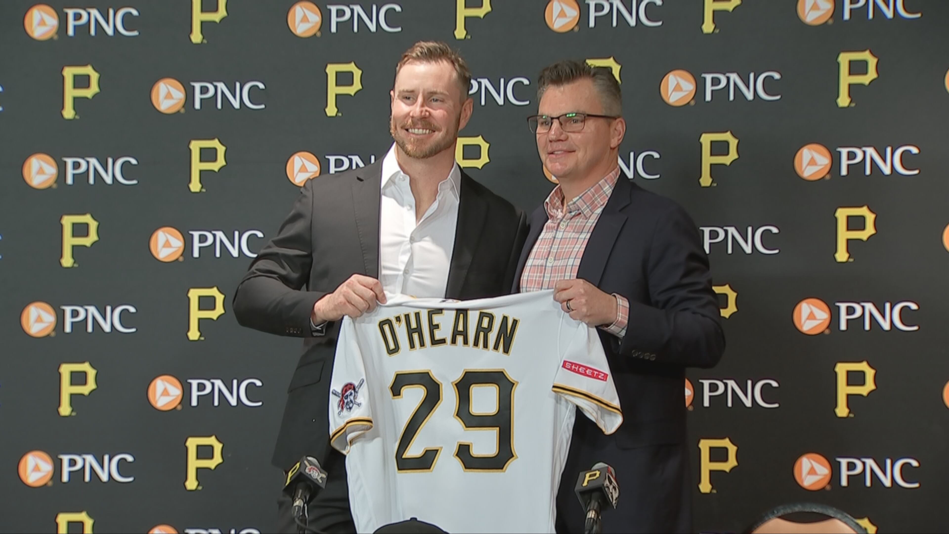 Pittsburgh Pirates sign first baseman, outfielder Ryan O’Hearn