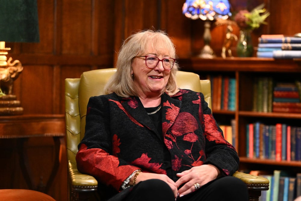 Travis Kelce’s mom steals the best ‘The Traitors’ season yet