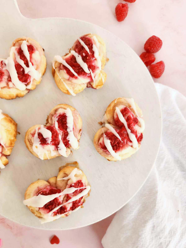 Mini raspberry crescent roll Danish